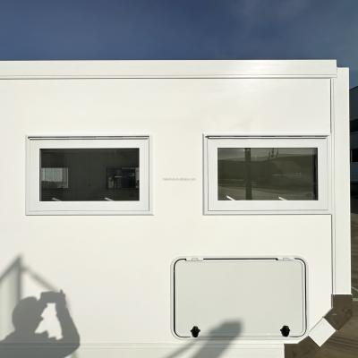 China Max. Open op 65 graden Aanpasbaar gehard glas Expeditievensters voor RV-trailers Te koop