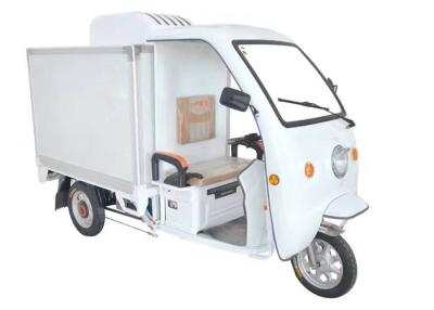 China 3 Wheeler Refrigerated Tricycle / Freezer Cargo Motor Tricycle With Enclosed Box for sale