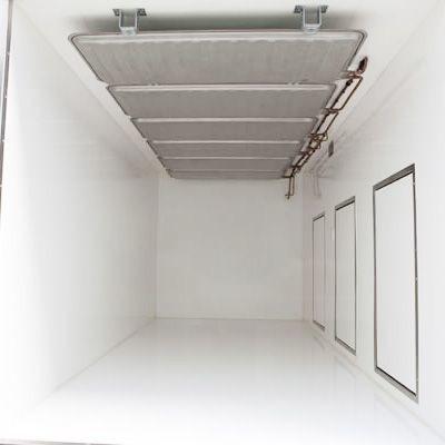 China Low Temperature Ice Cream Refrigerated Truck Box For Storage for sale