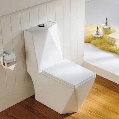 China Chaozhou Competitve manufacturer china wc new style luxury price ceramic one piece siphonic toilet for sale