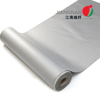Cina Protezione contro il calore su ordinazione di Grey Silicone Coated Fiberglass Fabric ad alta resistenza in vendita