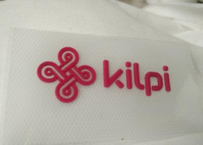 Cina Logo 3D stampabile Etichette di abbigliamento a trasferimento termico Etichette di gomma Etichette in incisione Tecniche in vendita