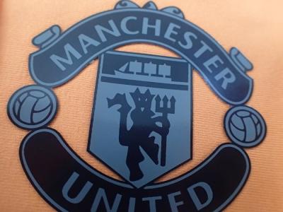 中国 非毒性パントン色洗える熱伝送バッジ 販売のため