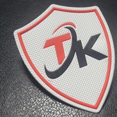 중국 주문형 인쇄 된 엠보스 패치 부드러운 3D Tpu 고무 열 전송 옷 로고 판매용