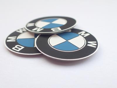 Cina Etichetta di trasferimento di calore in silicone di piastra spessa ecologica colore Pantone in vendita