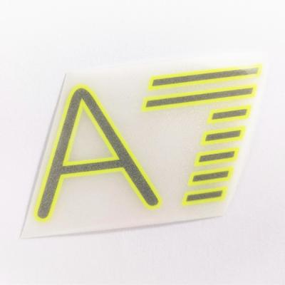 Cina Etichette di abbigliamento in silicone 3D ecologica con effetto riflettente in vendita