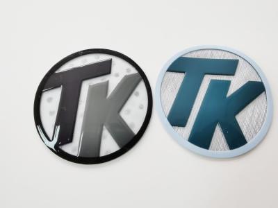 中国 光沢のある3D効果の商標の注文のシリコーンは多様式を分類する 販売のため