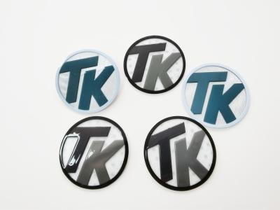 中国 光沢のある3D効果の商標の注文のシリコーンは多様式を分類する 販売のため