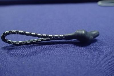 Cina Nastro di corda non elastico con terminali in silicone per sacchetti, giacche, borse di ricambio in vendita