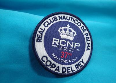 Cina Badge di stampa termico Patch ricamati personalizzati, ferro su patch Applique per abbigliamento in vendita