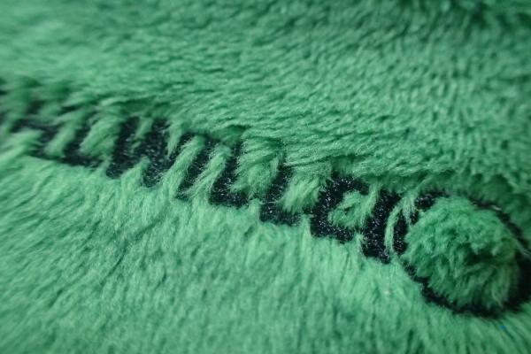 Quality Green Rectangle Custom Embroidered Patches On Velvet Fabric For Luggage for sale