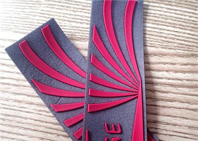 Cina Patch colorati per abbigliamento e cappelli / etichette di abbigliamento in gomma in vendita