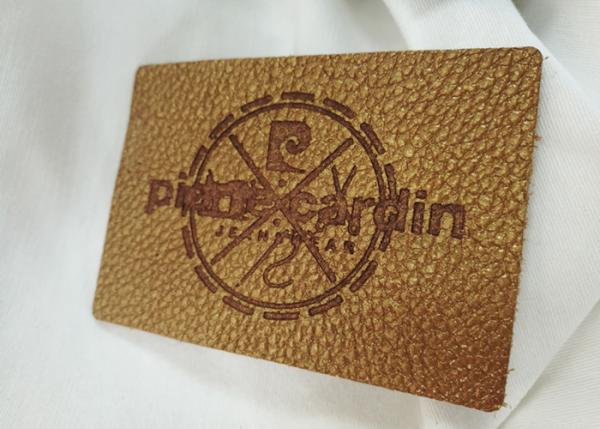 Quality Durable Adhesive Jeans Leather Patch Labels , Custom Leather Shoulder Patches for sale