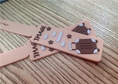 Cina Patch di silicio personalizzati professionali con il logo della fascia di incisione 3D per bagagli in vendita