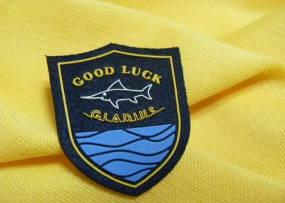 중국 3D 엠보스 된 PVC 주사 투명한 고무 사용자 지정 의류 패치 의류 라벨 판매용