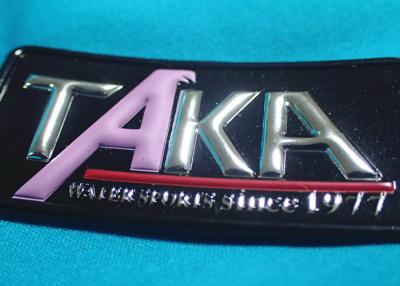 Cina Patch ad alta frequenza con logo inciso, trasferimento di calore TPU ad effetto 3D personalizzato in vendita