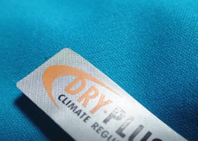 Cina Patch di abbigliamento personalizzati in pelle reale, stampa di etichette di trasferimento di calore su tela di seta in vendita