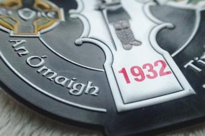 Cina Patch di PVC colorati personalizzati, in rilievo e stampa a schermo in vendita