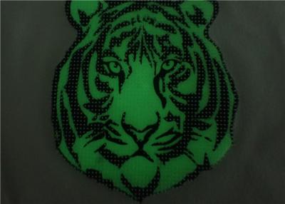 Cina Luce nell'oscurità 3 dimensionali Soft Silicon Dot Patches Transfer di calore per abbigliamento in vendita