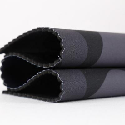 Chine Le néoprène coloré de SBR par la cour, tissu du néoprène de scaphandre de vêtement de W150CM à vendre