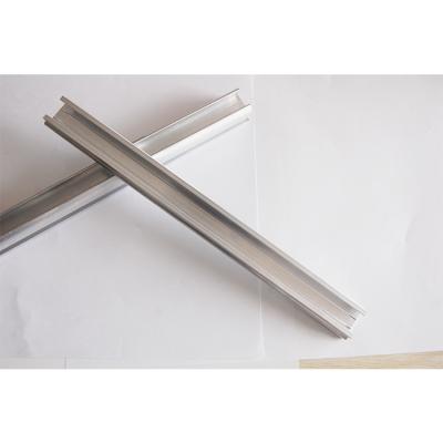 China 2 Layer Greenhouse Plastic Wiggle Wire 10m Length Wiggle Wire Lock Channel for sale