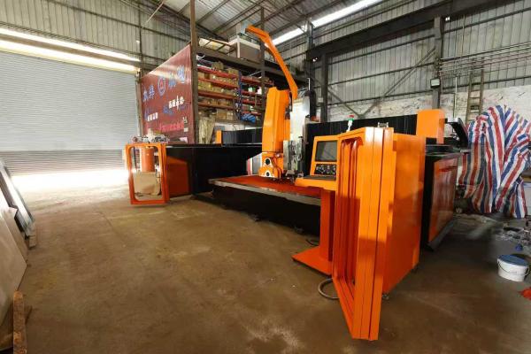 Quality Industrial 5 Axis CNC Sawjet Waterjet Bridge Saw Cutting Machine For Metal Stone Fabrication for sale