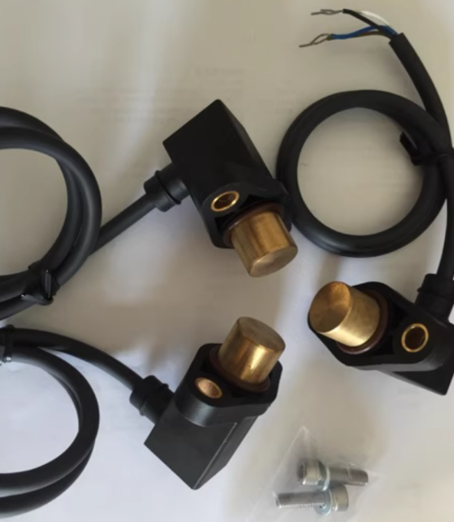 HDD2L16NA/20 Speed Sensor side view