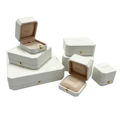 China 60x60x50mm Luxury Creative Jewelry Packaging For Ring Gift Watch for sale