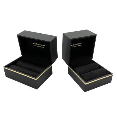 Cina Gold Pattern Luxury Jewelry Packaging Boxes Wrapped By Special Paper in vendita
