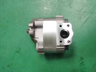 Cina Peso dei caricatori WA50 della ruota della pompa a ingranaggi di SAR25 705-11-26040 KOMATSU: 4.3kgs in vendita