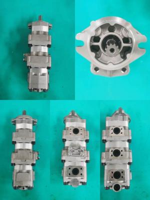 Cina 705-41-08210 PESO della pompa a ingranaggi di 705-41-08240 KOMATSU SBR11+11+7+2.5 PC28UD PC28UG PC28UU: 10KGS in vendita