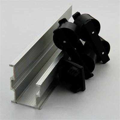 Cina Trasportatore a rulli nero del pallet della ruota JY2045D 4M Aluminum Roller Track in vendita