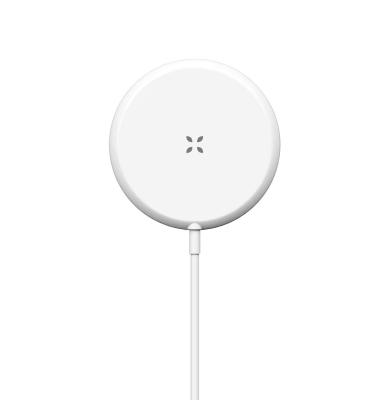 China Portable 15W Smartphone Wireless Chargers Magnetic Auto Attachment Wireless Charging for Phone for sale