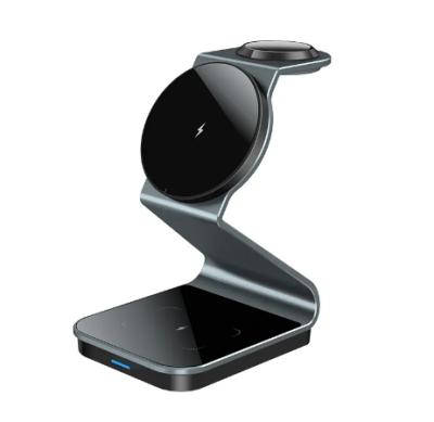 China Aluminum Alloy Portable Magnetic Fast Phone Chargers 15W 3 in 1 Charging Station for Phone Watch Earbuds ROHS Certified for sale