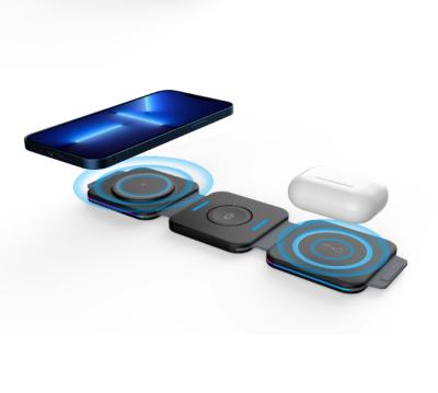 China 3 in 1 Foldable Wireless Chargers 15W Fast PD Magnetic Phone Chargers for iPhone Watch Earphone for sale