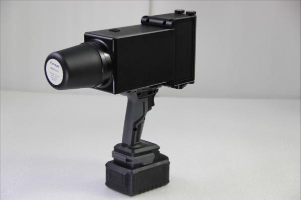 Impresora de inyección de tinta de placa de metal de 80 mm para la máquina de impresión de logotipos de texto de marca