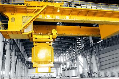China Intelligent Overhead Crane for Smelting Feeding Capacity: 40-60t Span: 19.5m, 22.5m Lifting Height: 35-40m for sale