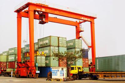 China Rubber Tyred Container Gantry Crane / RTG  Capacity: 35t, 40t Working Level: A6, A7, A8 Span: 23m, 27m for sale