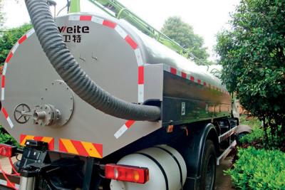 China Sewage Suction Truck Weight: 7,360kg, 8,275kg, 12,495kg  Tank Volume: 4m3, 5m3, 8m3 for sale