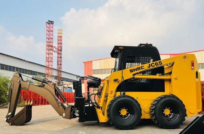 Earthmoving Machinery 500kg 700kg 850kg 1050kg Mini Minicargador Skid Steer Loaders Breaker