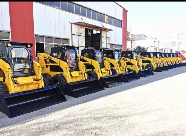 Hydraulic Pilot Joystick Control Compact Wheel Garden Mini Skid Steer Loader Earth Moving Digger Machinery