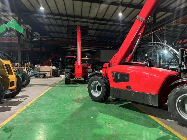 Four Wheel Steering Telehandler 3 Ton 4 Ton Telescopic Boom Forklift