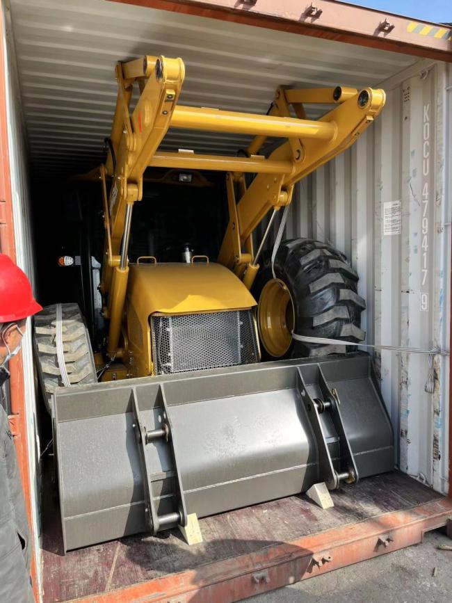 Earth-Moving Machinery Retroescavadeira Wheel Front Loader and Backhoe