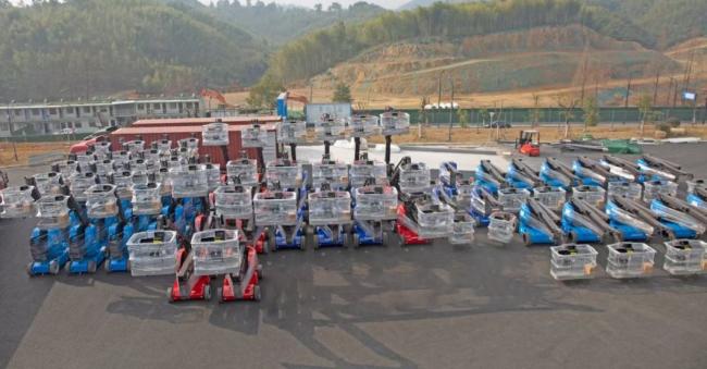 Aerial Lifts 14m 18m 20m Articulating Electric Boom Lifts