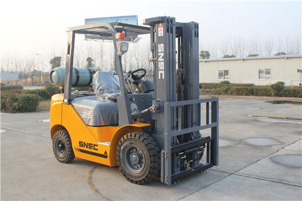 Best Quality 2.5t LPG Gasoline Truck Forklifter