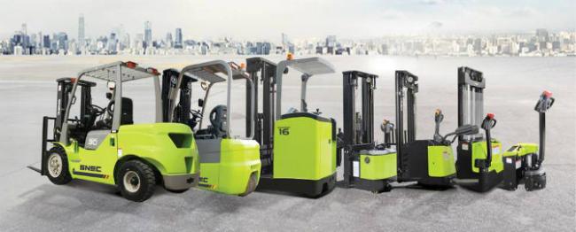 Snsc 1.8ton Gas LPG Gasoline Forklift Truck with Nissan K21 Engine