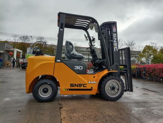 Snsc 2ton 2.5ton 3tons 3.5ton 4ton 5ton 7ton Diesel Gasoline LPG Fork Lift Montagargas Forklift Truck