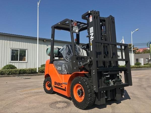 Propane LPG 2.5 Ton Forklift Gas