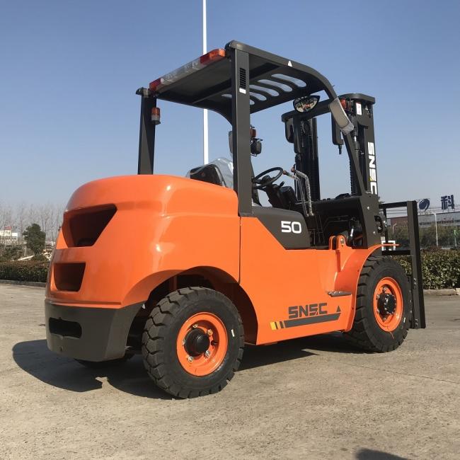 4ton 4.5ton Mini 5ton Diesel Montacargas Forklift for Sale