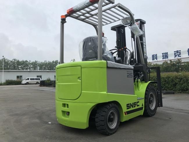 Snsc 2.5ton Electric Forklift to New Zealand